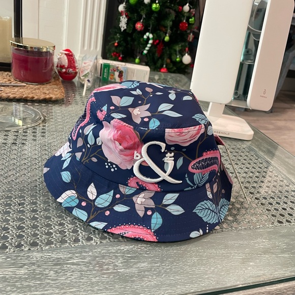 Bandit Golf | Accessories | New Bandit Bucket Golf Hat | Poshmark